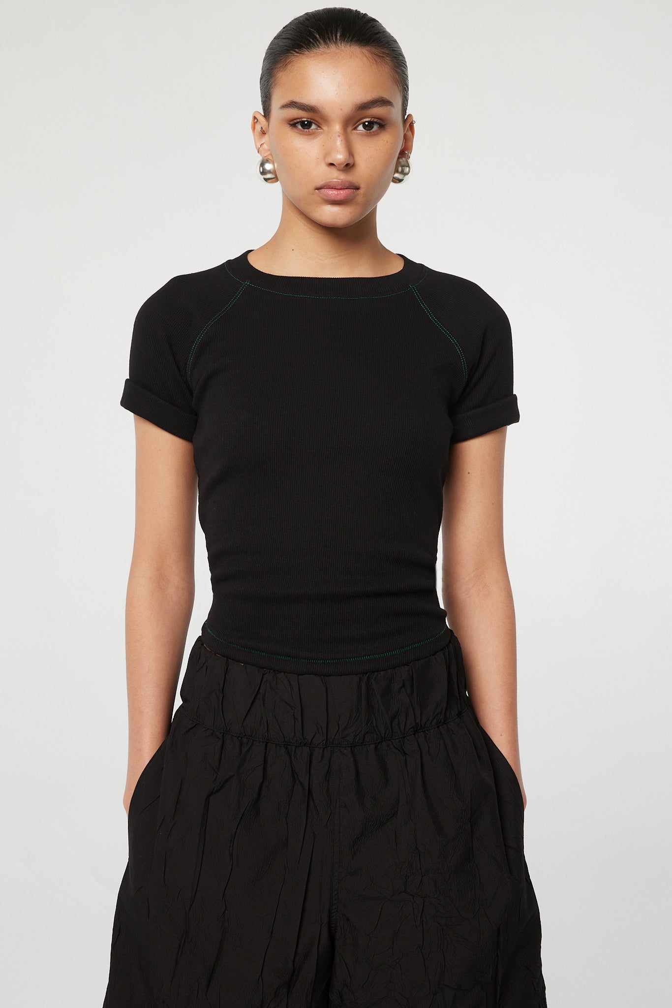 Rani T-shirt - Black | The Line by K
